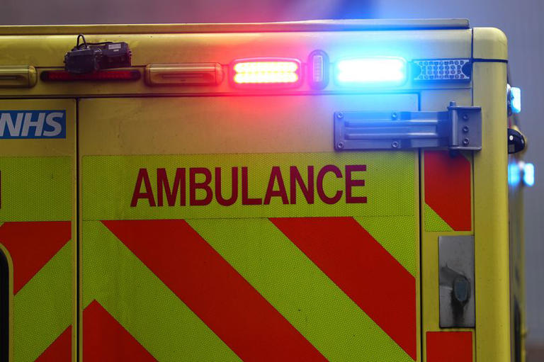 Anyone with 3 key symptoms told to stay home as warning issued over ...