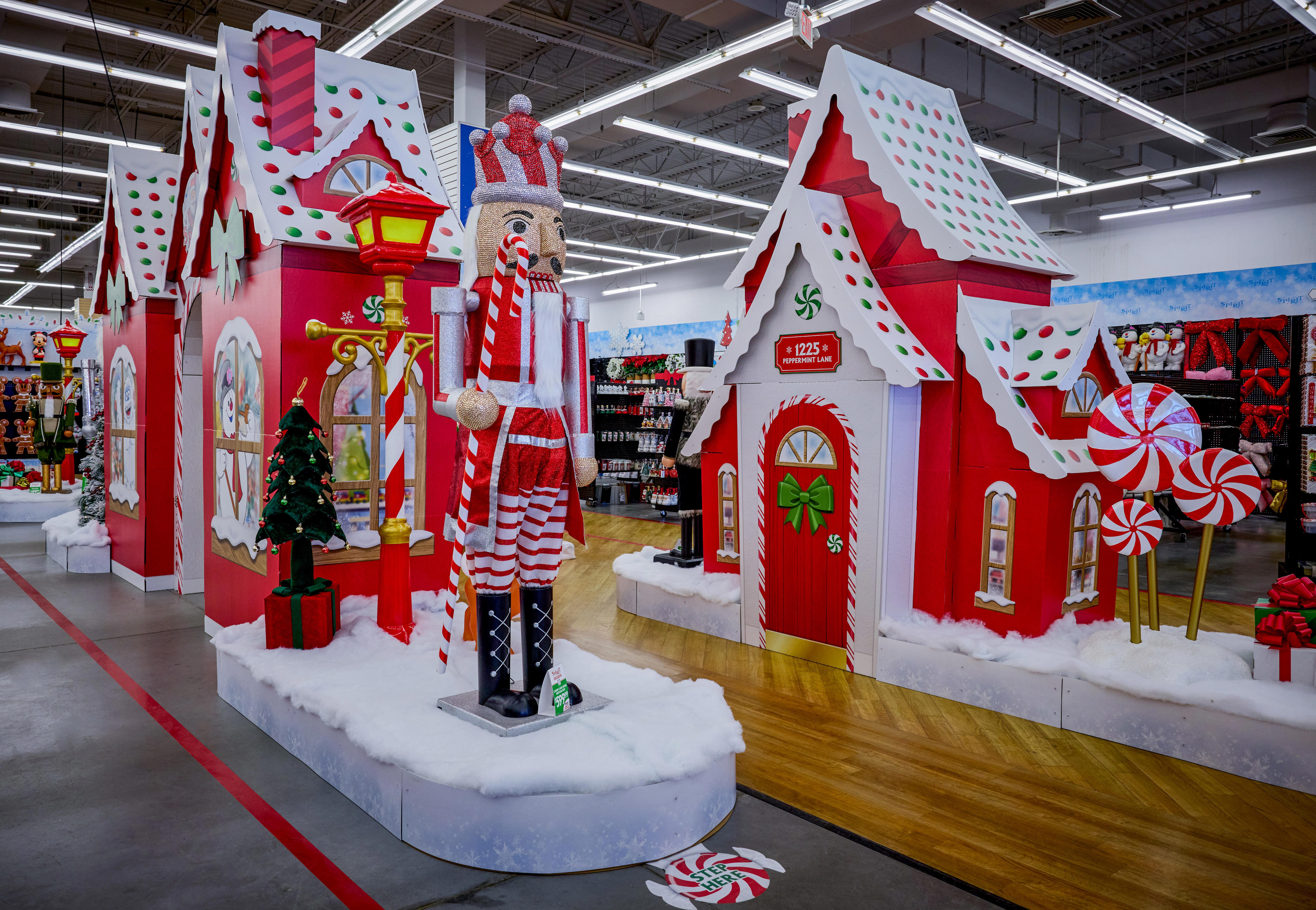 Spirit Christmas is only located in 12 states. Take a look inside
