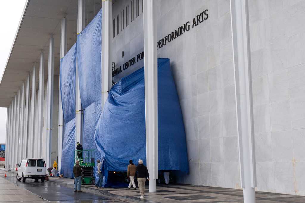 The Kennedy Center starts work to add Trump's name onto the building