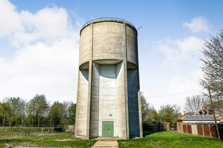 Retired couple hopes to turn Cambridgeshire water tower into 'family home'