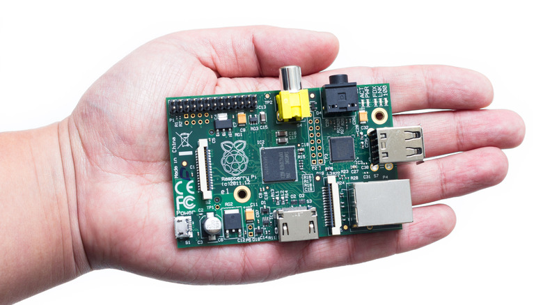 5 Raspberry Pi projects that can save you money