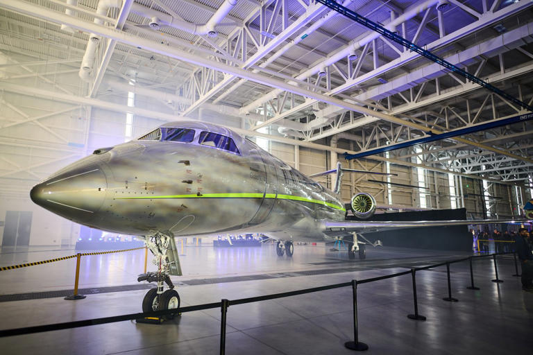 L'avion de Bombardier Global 8000 obtient la certification de la FAA