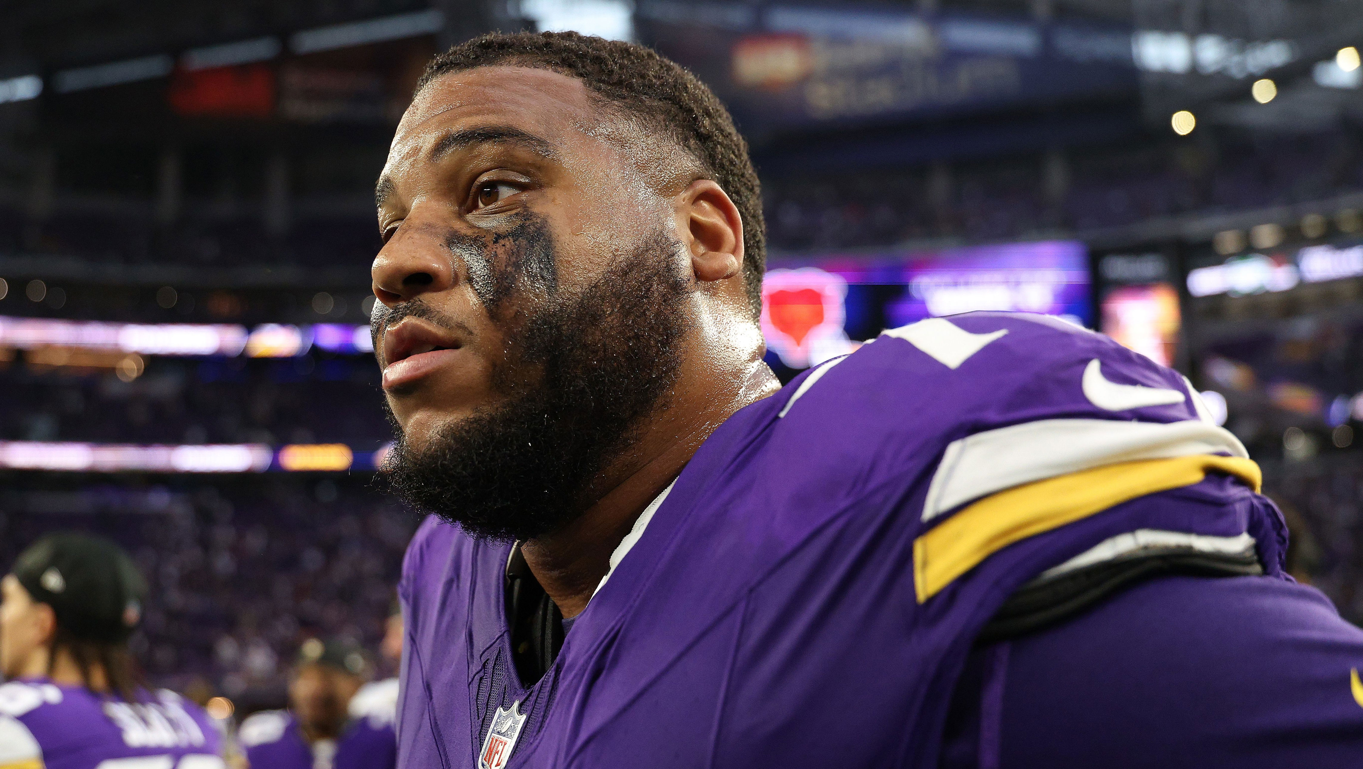 Vikings get more bad injury news, as $100 million star hits IR