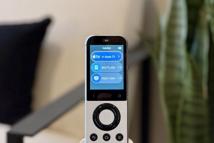 Sofabaton X2 universal remote review
