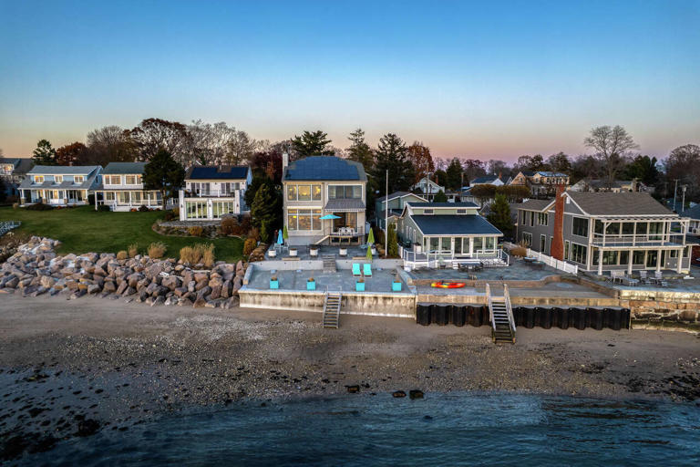 Connecticut home of Tony Award winner listed for $3.95 million