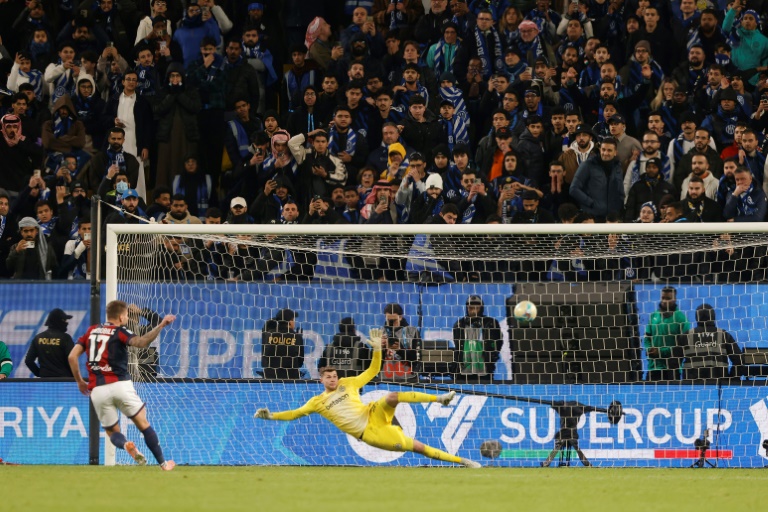 Bologna win shoot-out with Inter to reach Italian Super Cup final