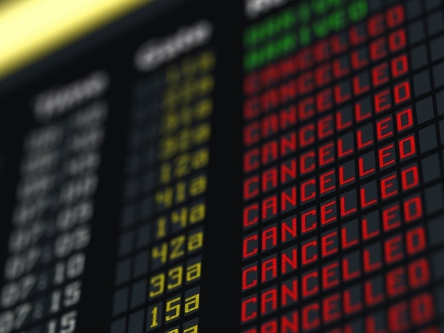 Thunderstorm causes ground stop, delays at Newark Airport