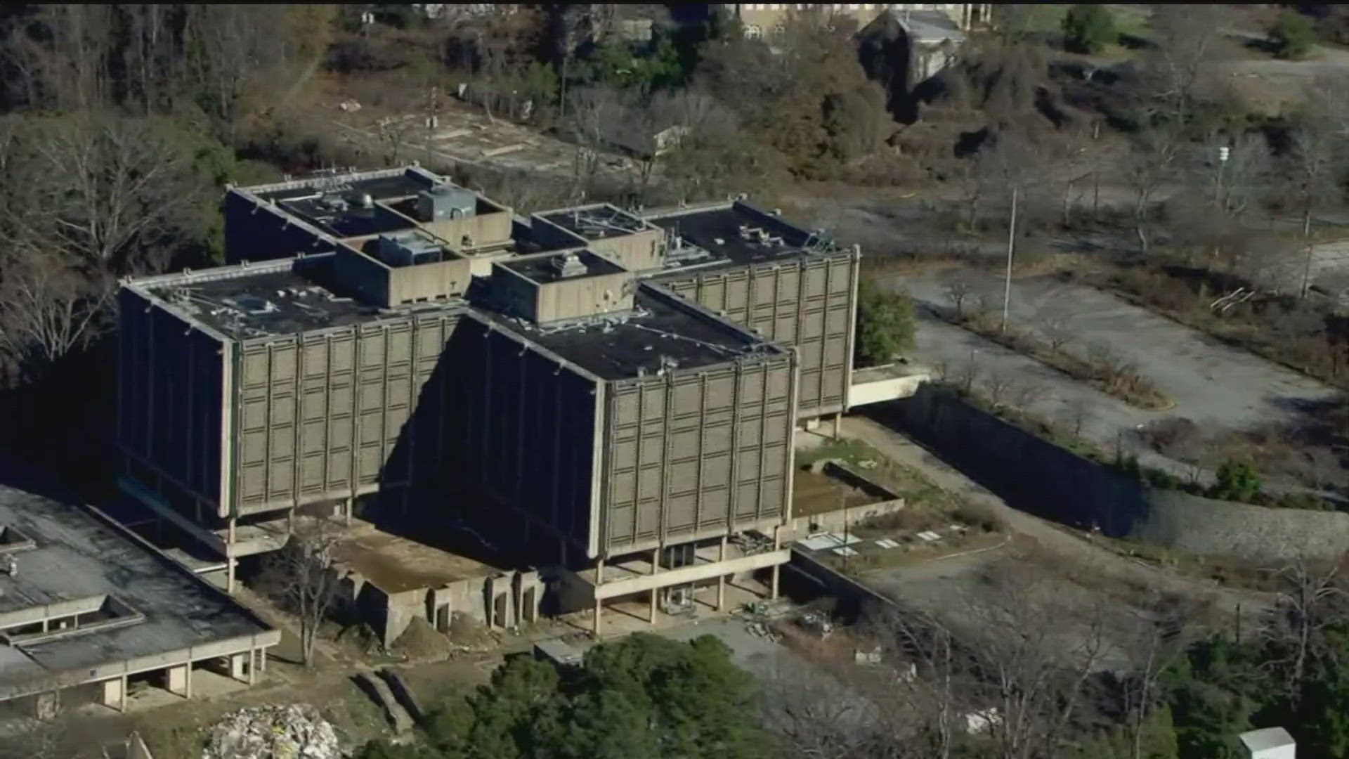 Young woman dies in fall at building featured as Hawkins Lab in ...