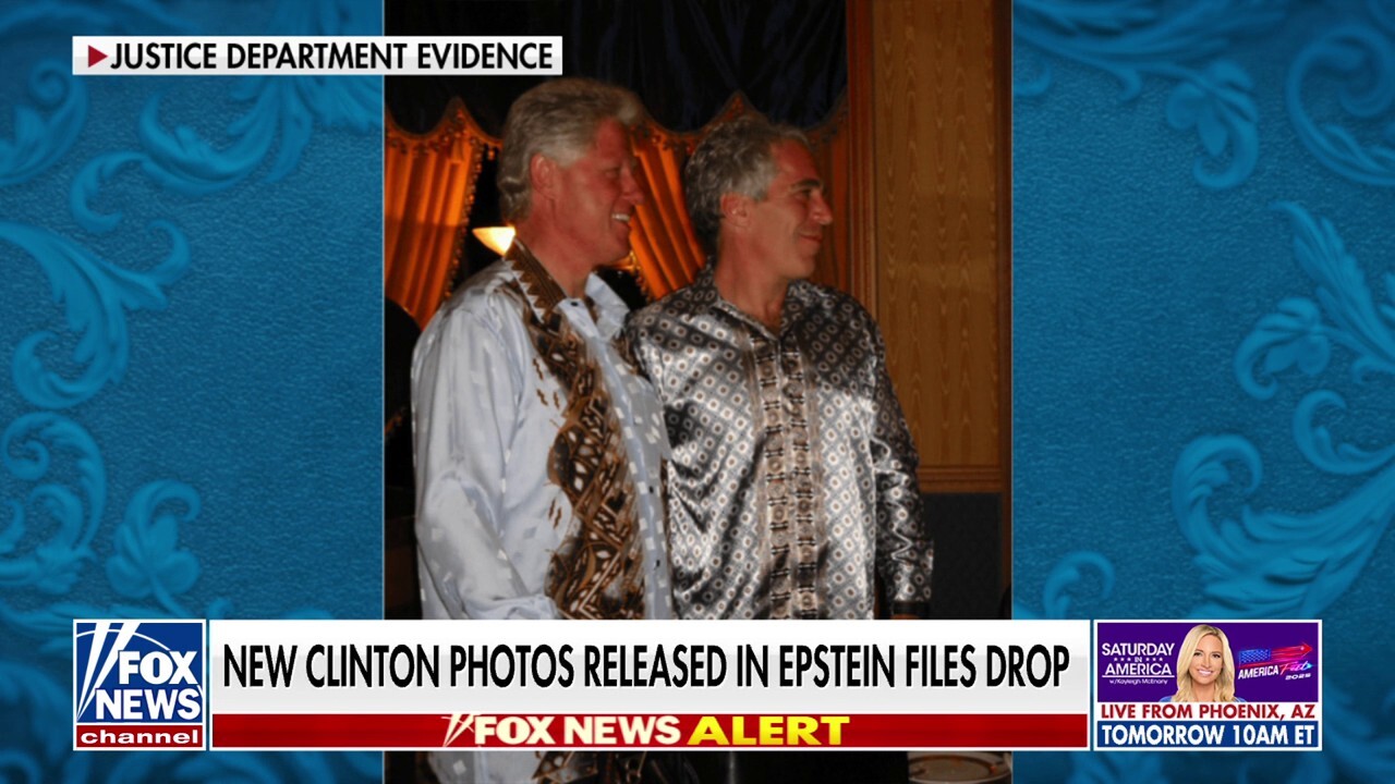 Bill Clinton pictured with Jeffrey Epstein in never before seen photos ...