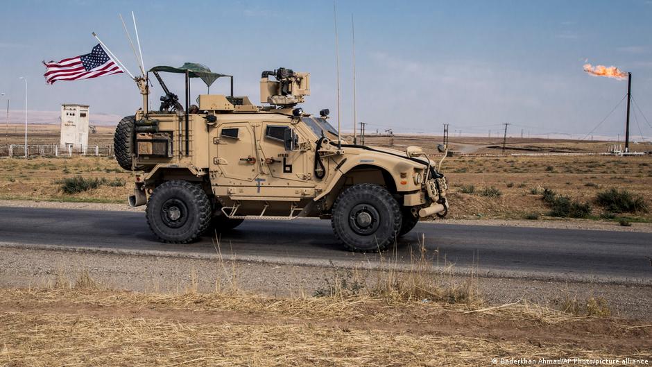 Syria: US launches airstrikes on IS targets after attack