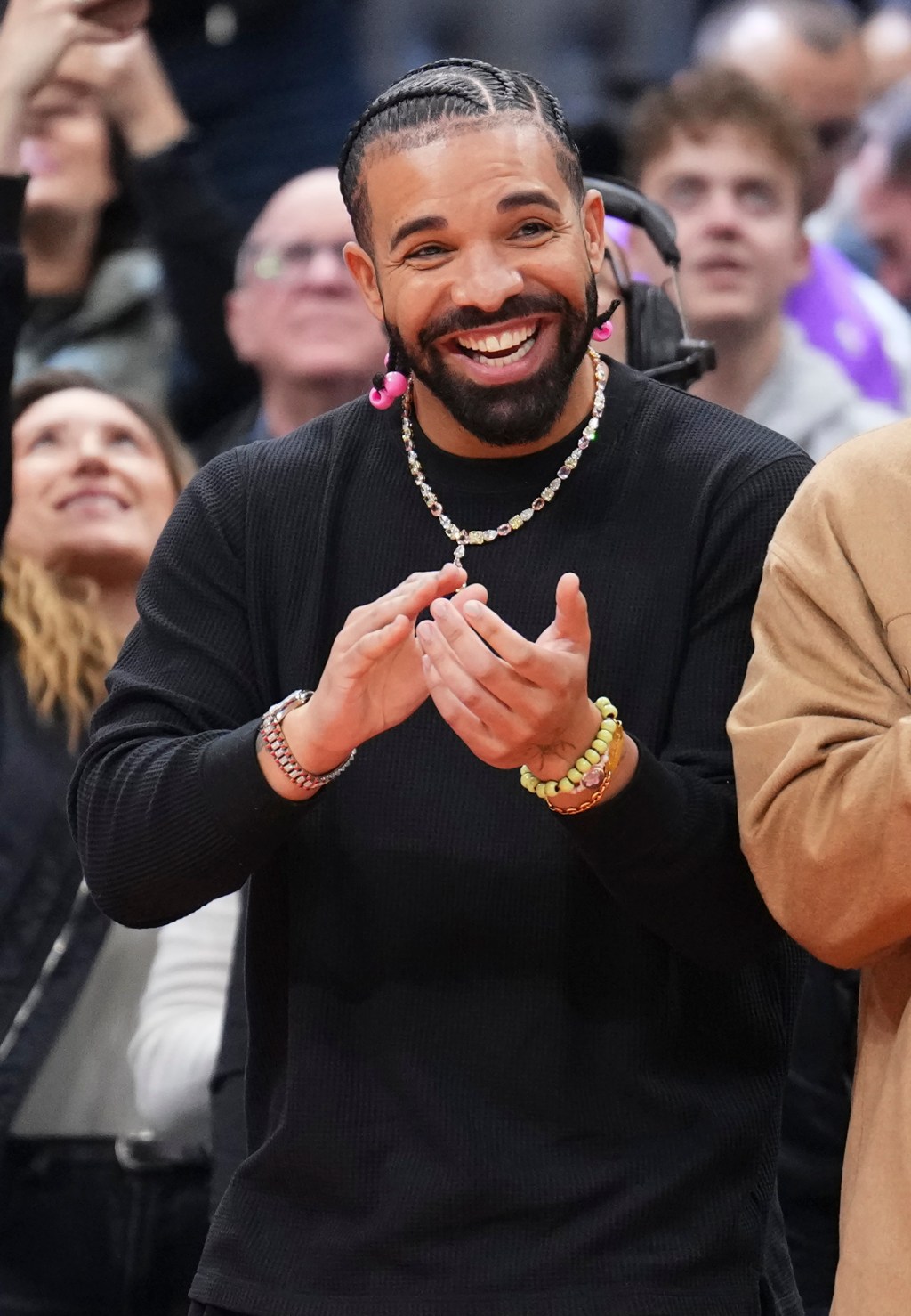 Drake puts $200,000 bet on Jake Paul in hyped Anthony Joshua bout