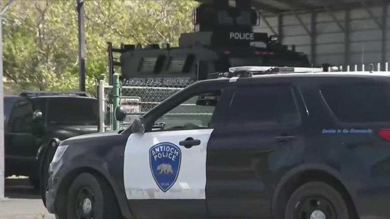 Final Antioch police officer convicted in corruption scandal sentenced ...