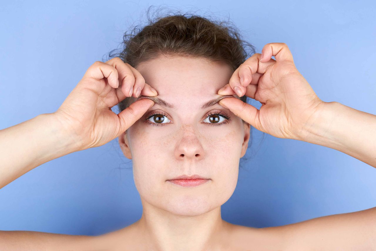 5 face yoga exercises that may lift, tone, and relax your skin