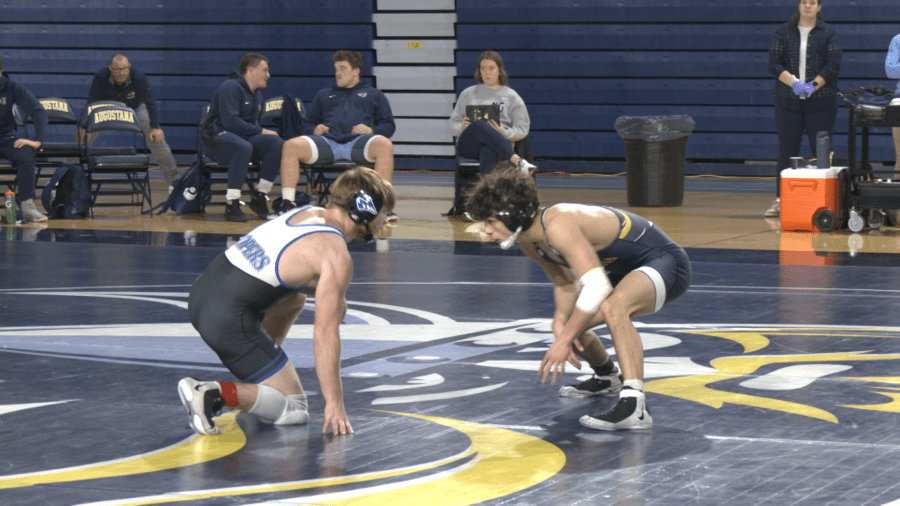 Ramberg earns top-ranked victory, Vikings fall to No. 2 Lopers