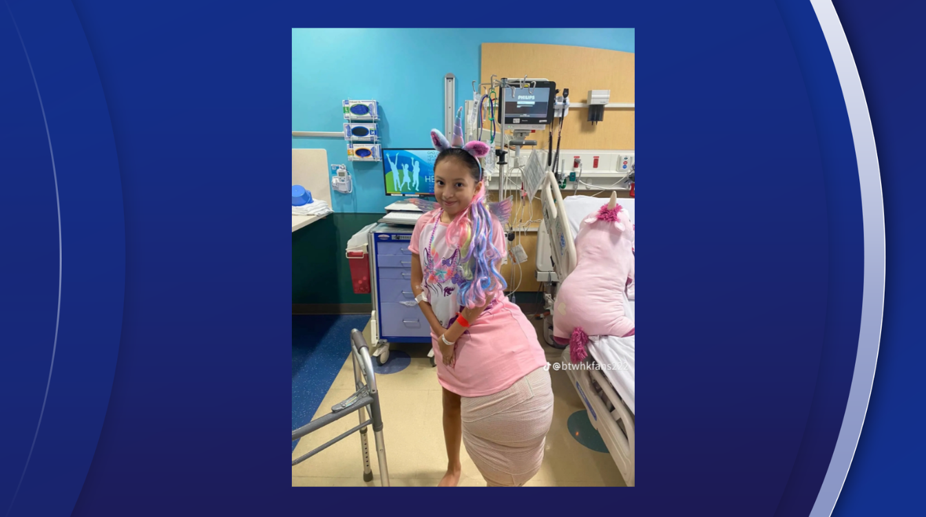 Manatee County teen has surgery to amputate 174-pound leg