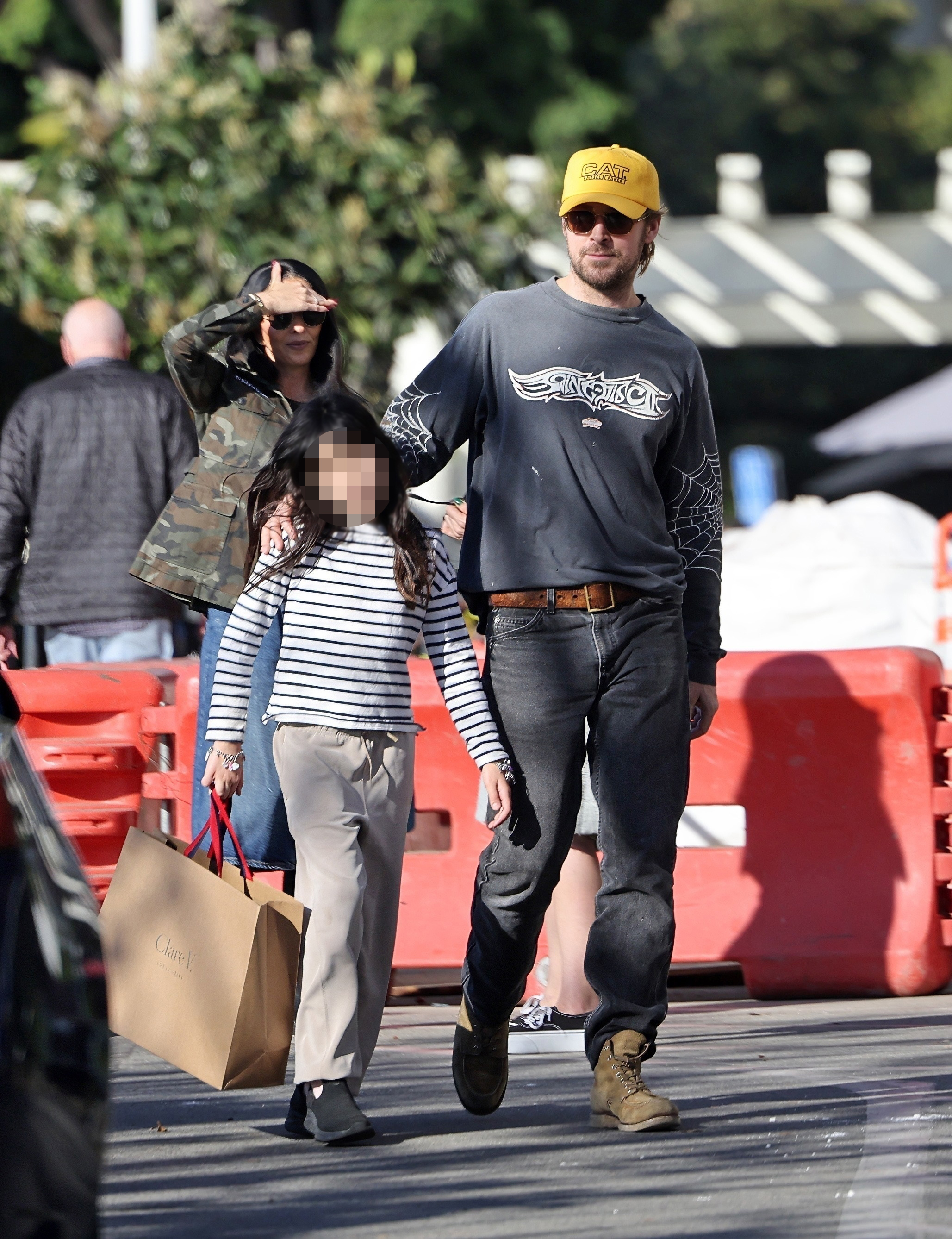 Ryan Gosling and Eva Mendes emerge for rare family outing with their ...