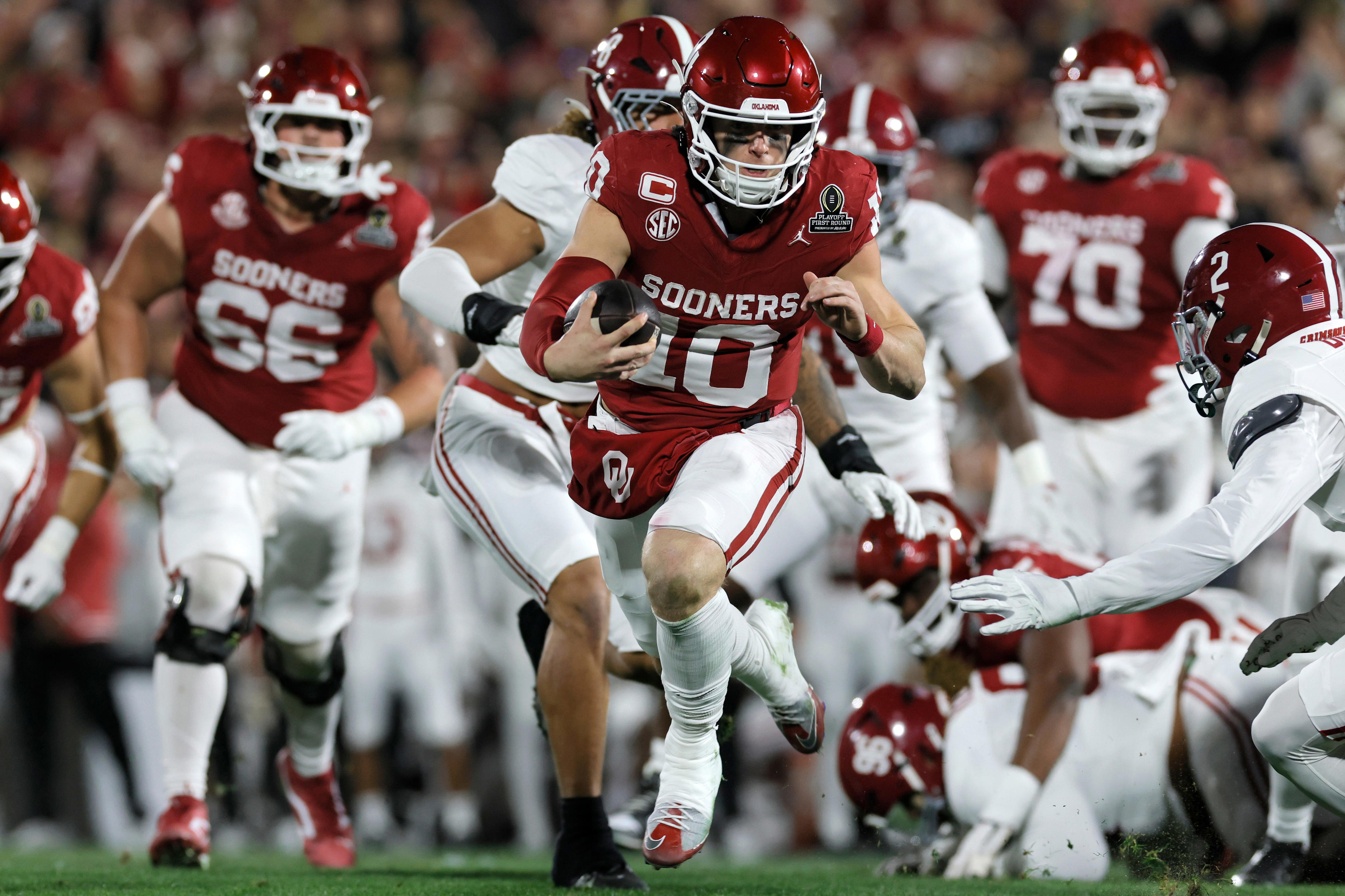 Oklahoma vs Alabama score, live updates: Crimson Tide lead CFP game