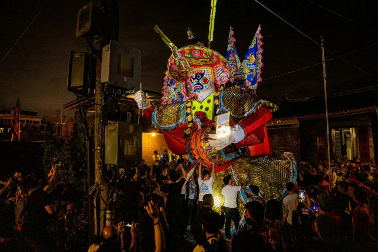 Burning effigy, bamboo crafts at once-a-decade Hong Kong festival