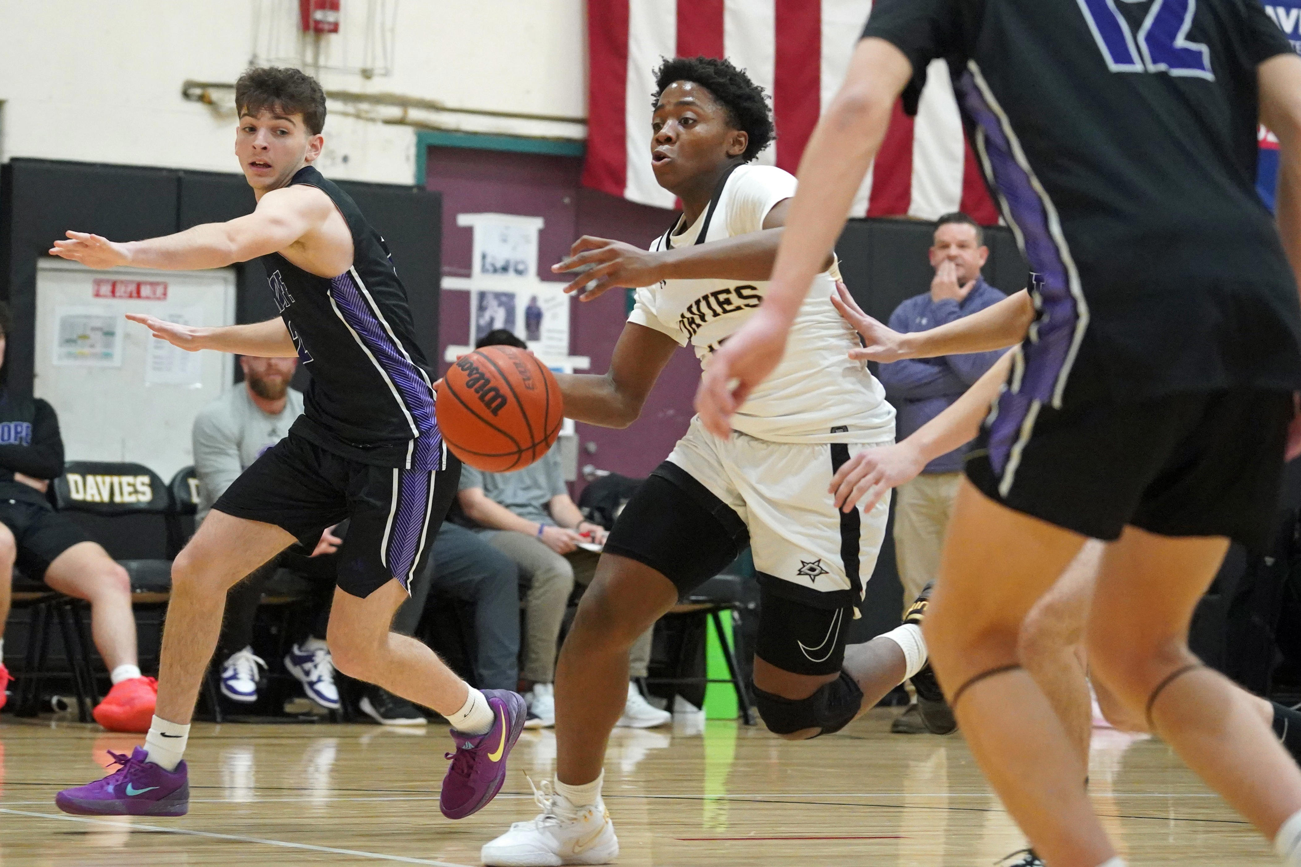 High school roundup: Scores and recaps from Friday's games across RI