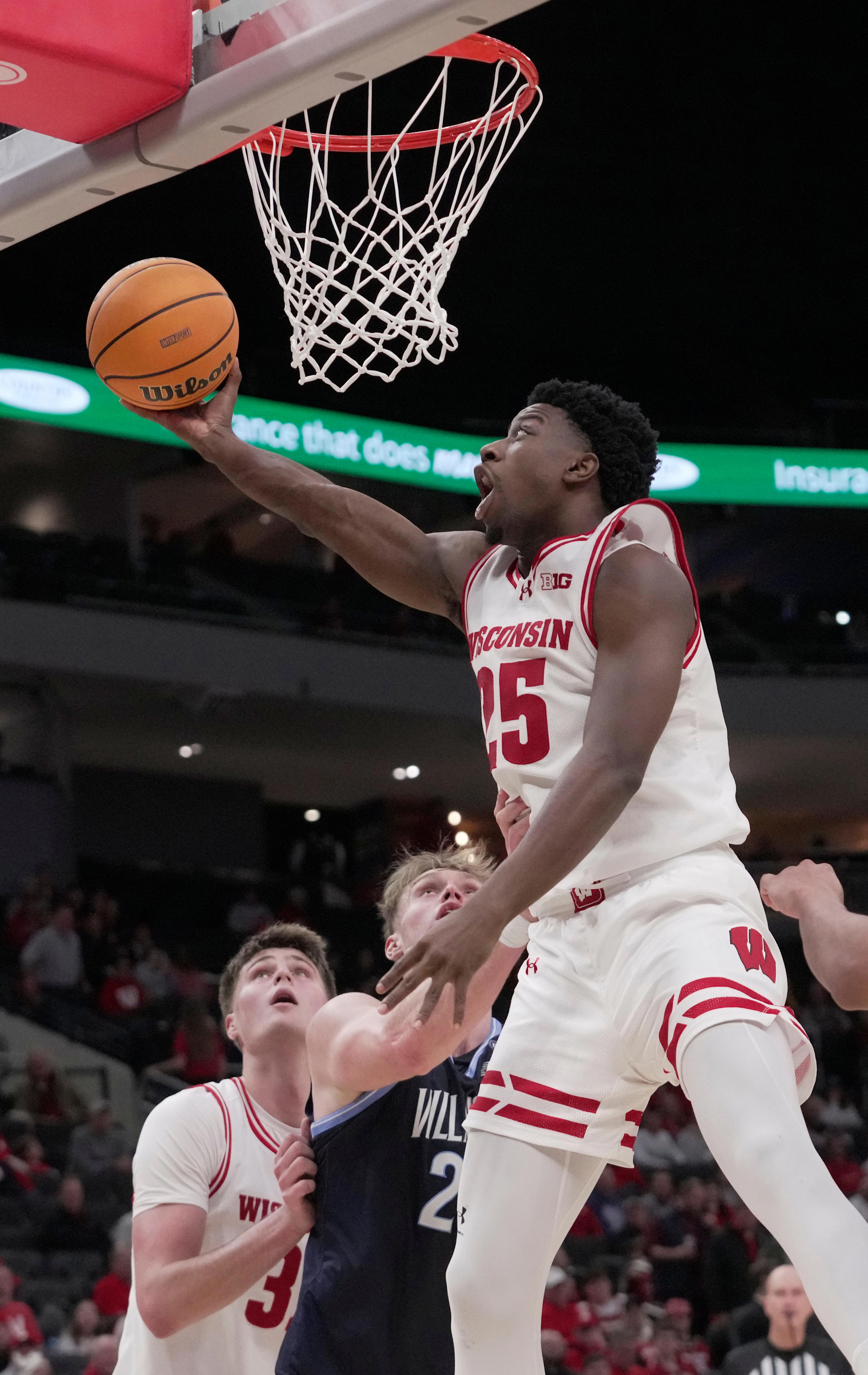 What channel is Wisconsin vs Purdue on tonight? Time, TV, odds