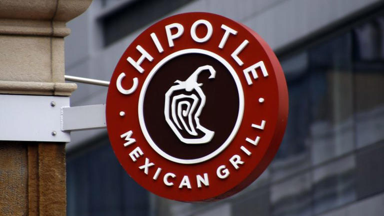 Lemoore’s first Chipotle will offer drive-thru and online pickup