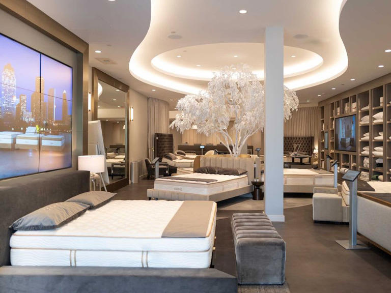 Houston Olympians share sleep tips at luxury mattress maker's posh store