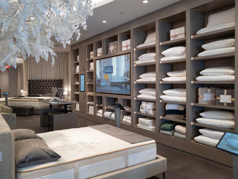 Houston Olympians share sleep tips at luxury mattress maker's posh store