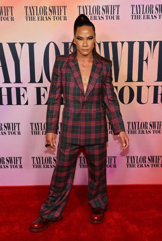 Why Taylor Swift allowed a male dancer to fulfill his 'meaningful' Eras ...