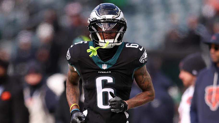 Fantasy football week 16 start 'em, sit 'em: DJ Moore vs. DeVonta Smith