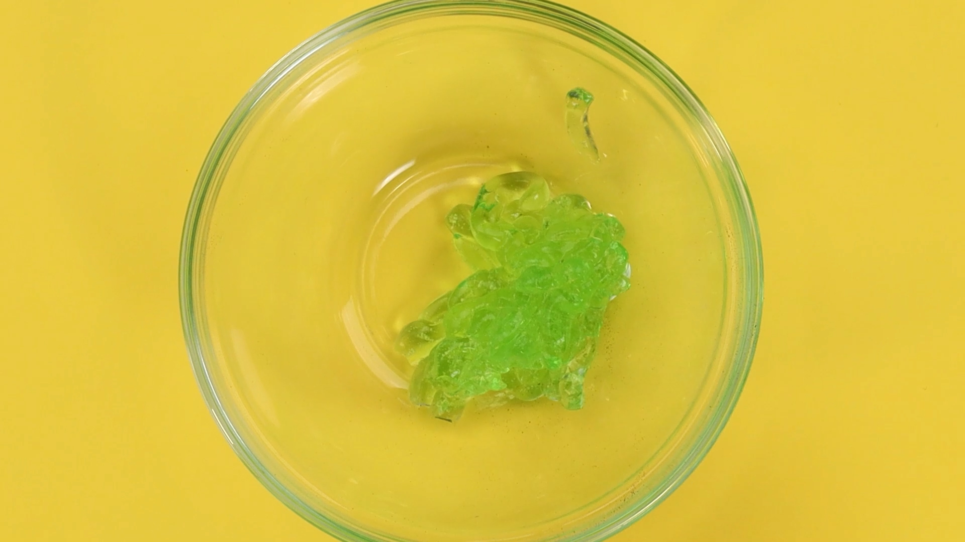 Glowing skin with aloe vera