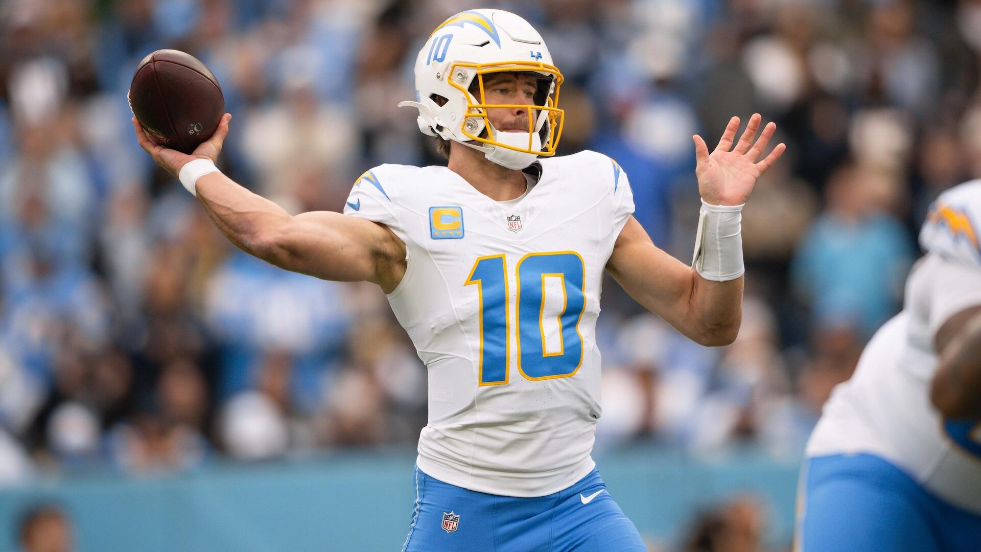 Cowboys vs. Chargers prediction: Will Dallas defense be able to affect ...