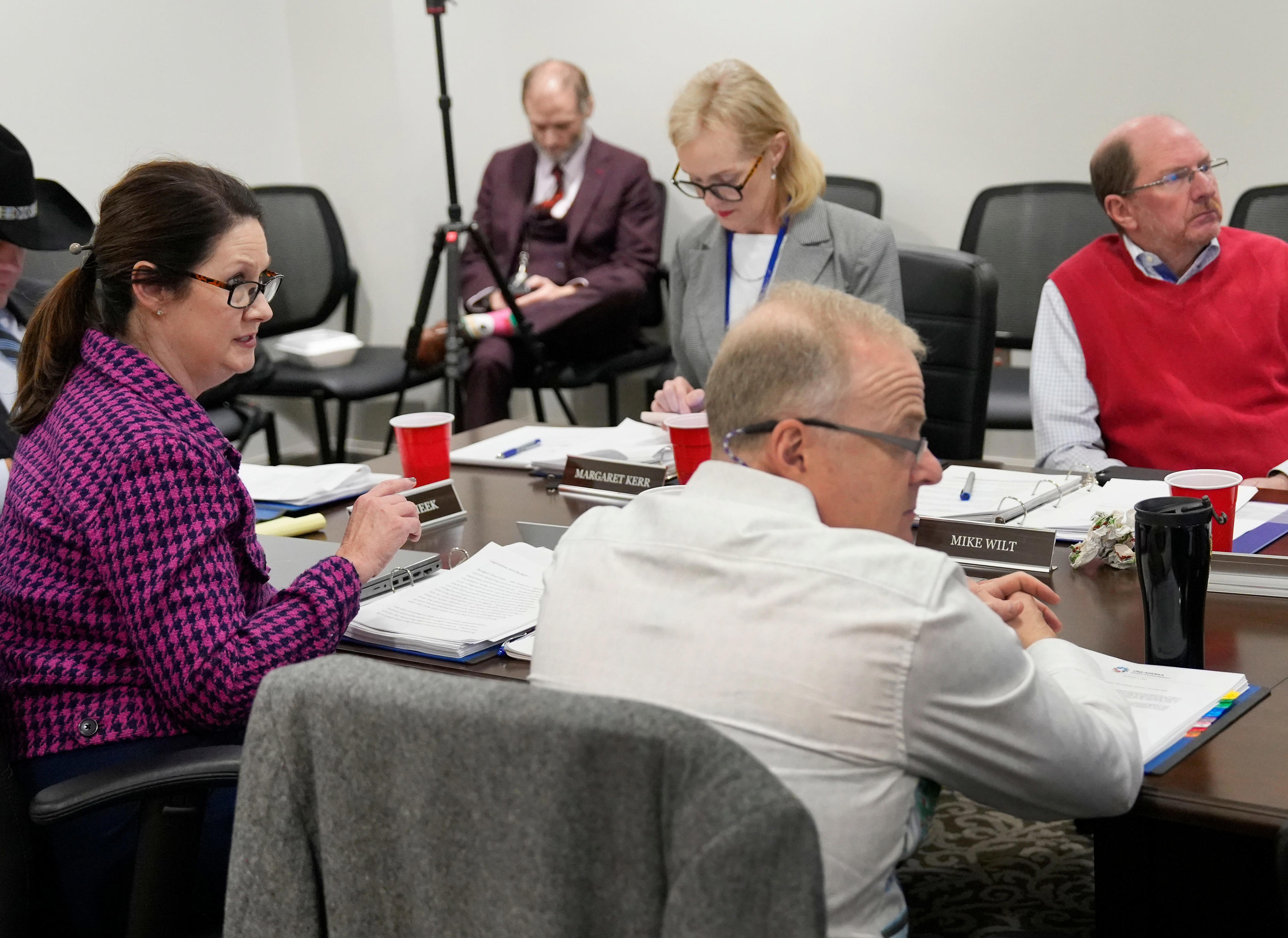 Ethics Commission halts plan for new campaign finance site; AG ...