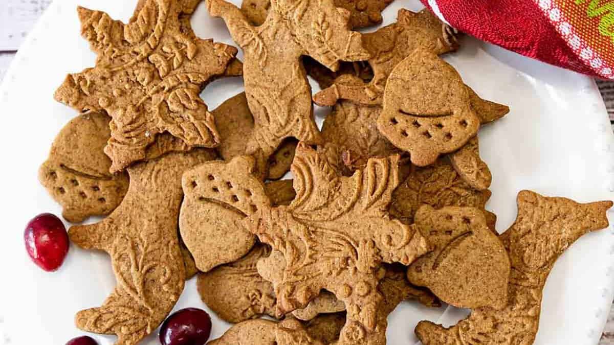 29 Christmas cookies that belong on every holiday tray