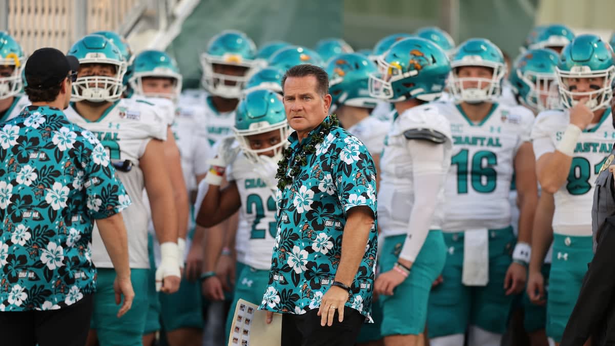 USF hires former Coastal Carolina coach Tim Beck to run offense