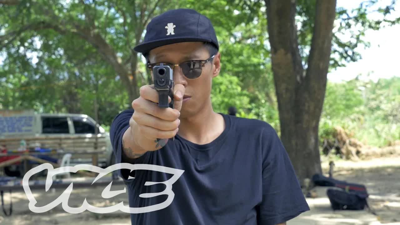 The Chinese expat running an underground gun school