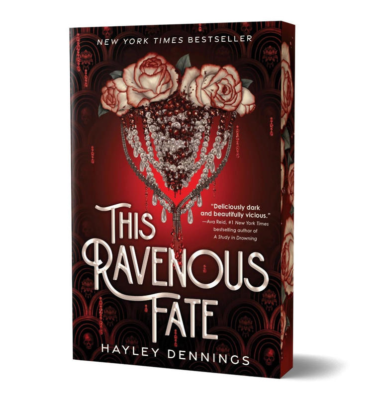 Want to read about hot vampires? 8 books similar to 'Twilight'
