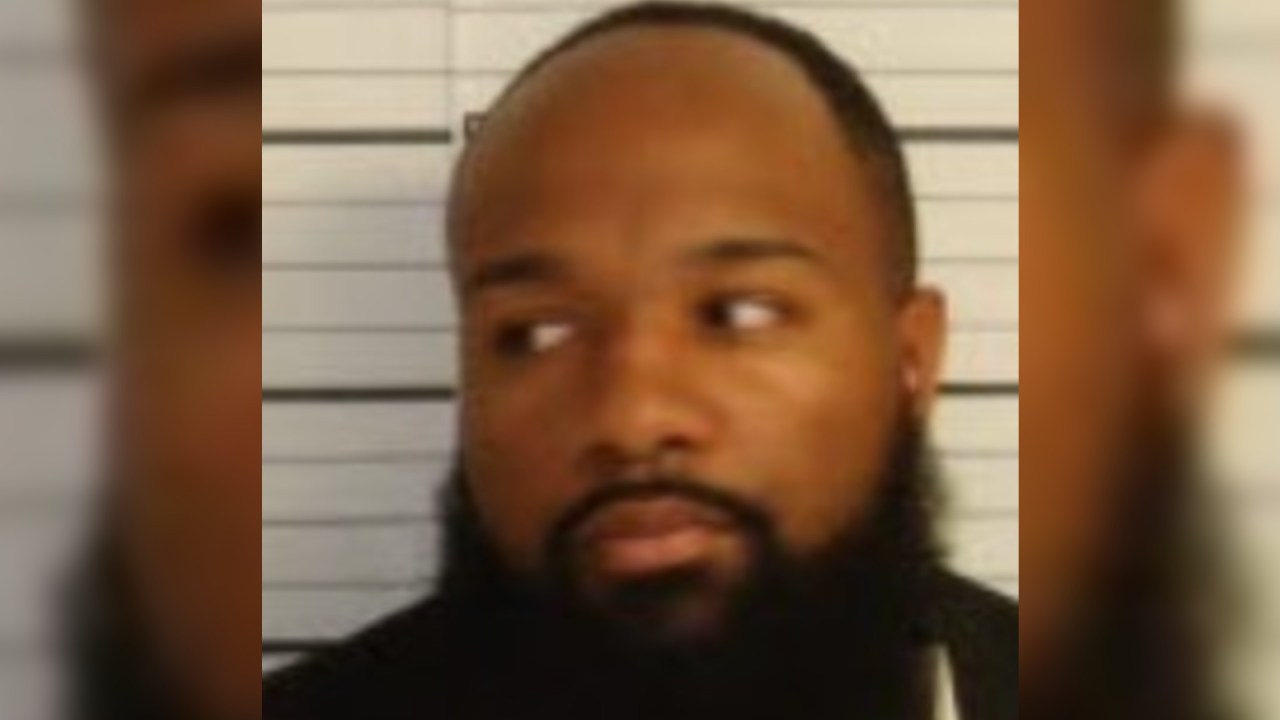 Memphis lobbyist arrested for theft of $73,000 Mercedes