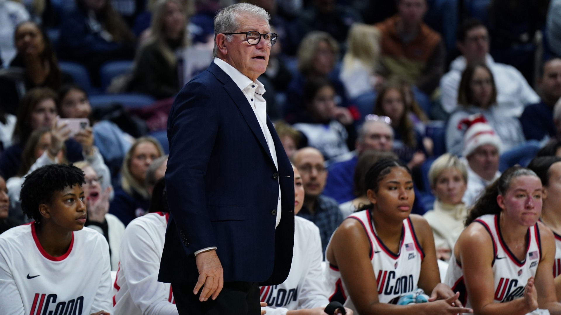 Iowa vs. UConn & Louisville vs. Tennessee matchups