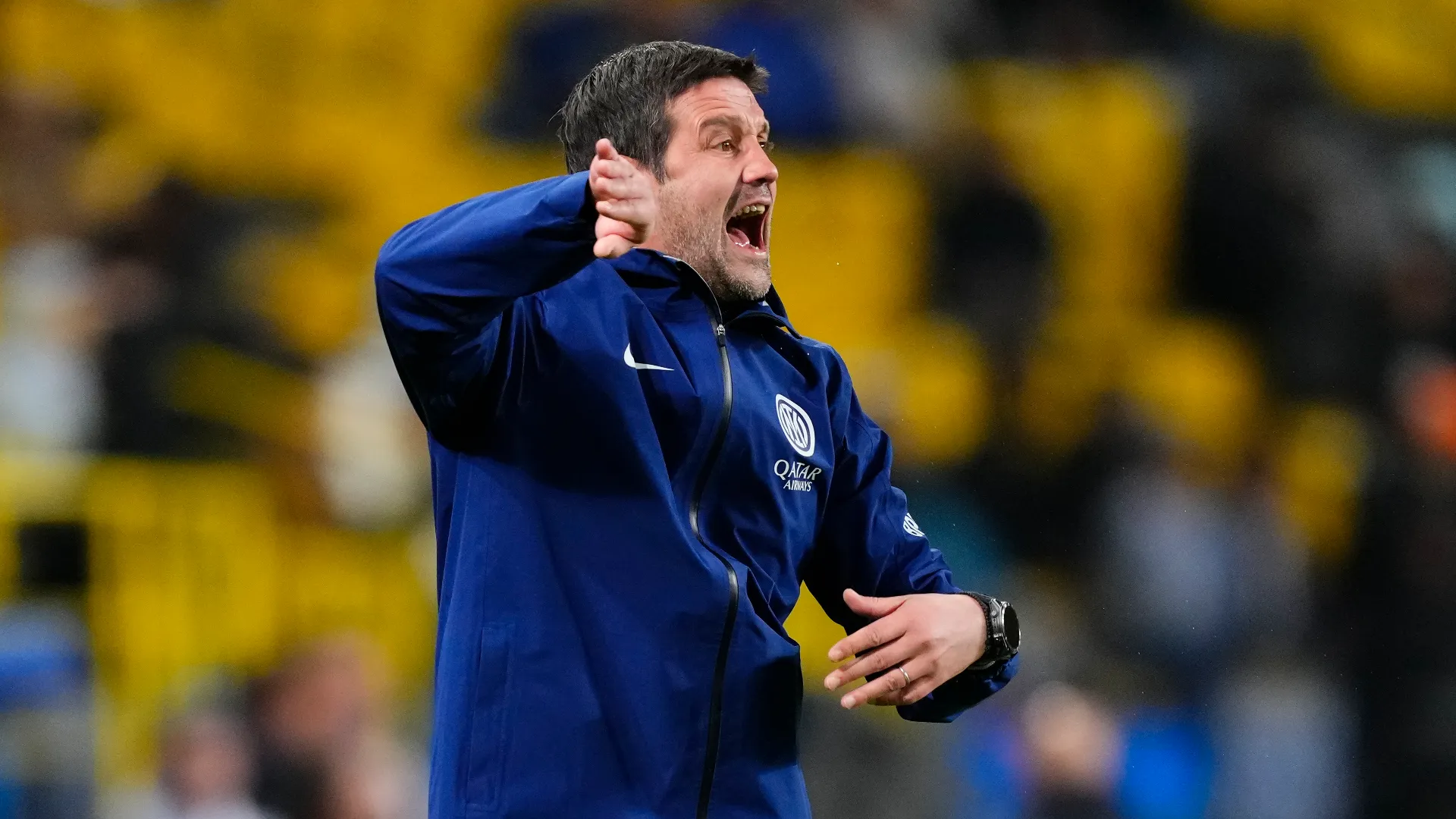 Cristian Chivu dribbla le domande di mercato ma non si fida del Bologna