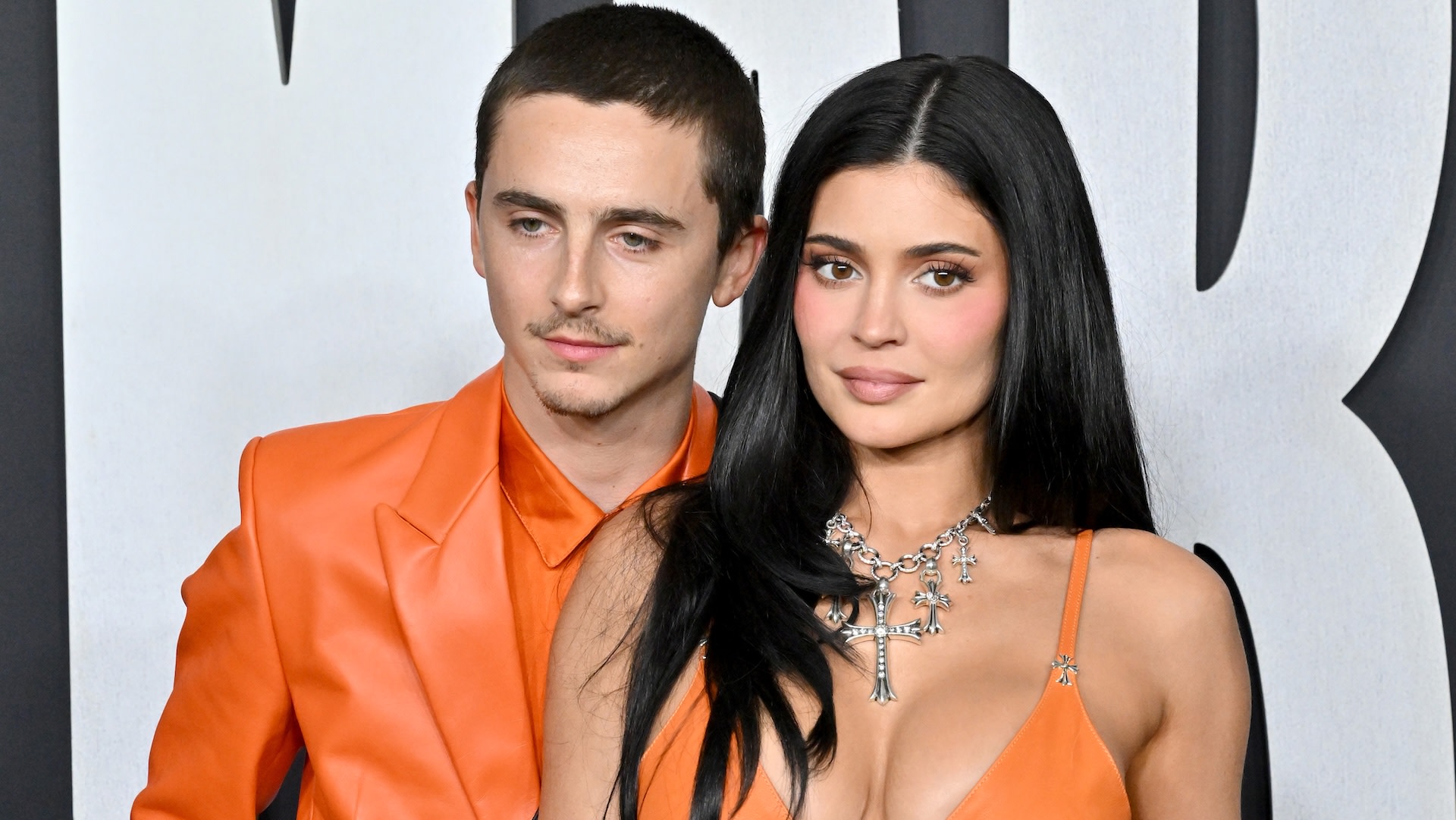 Timothée Chalamet brags about Kylie Jenner's net worth in new song ...