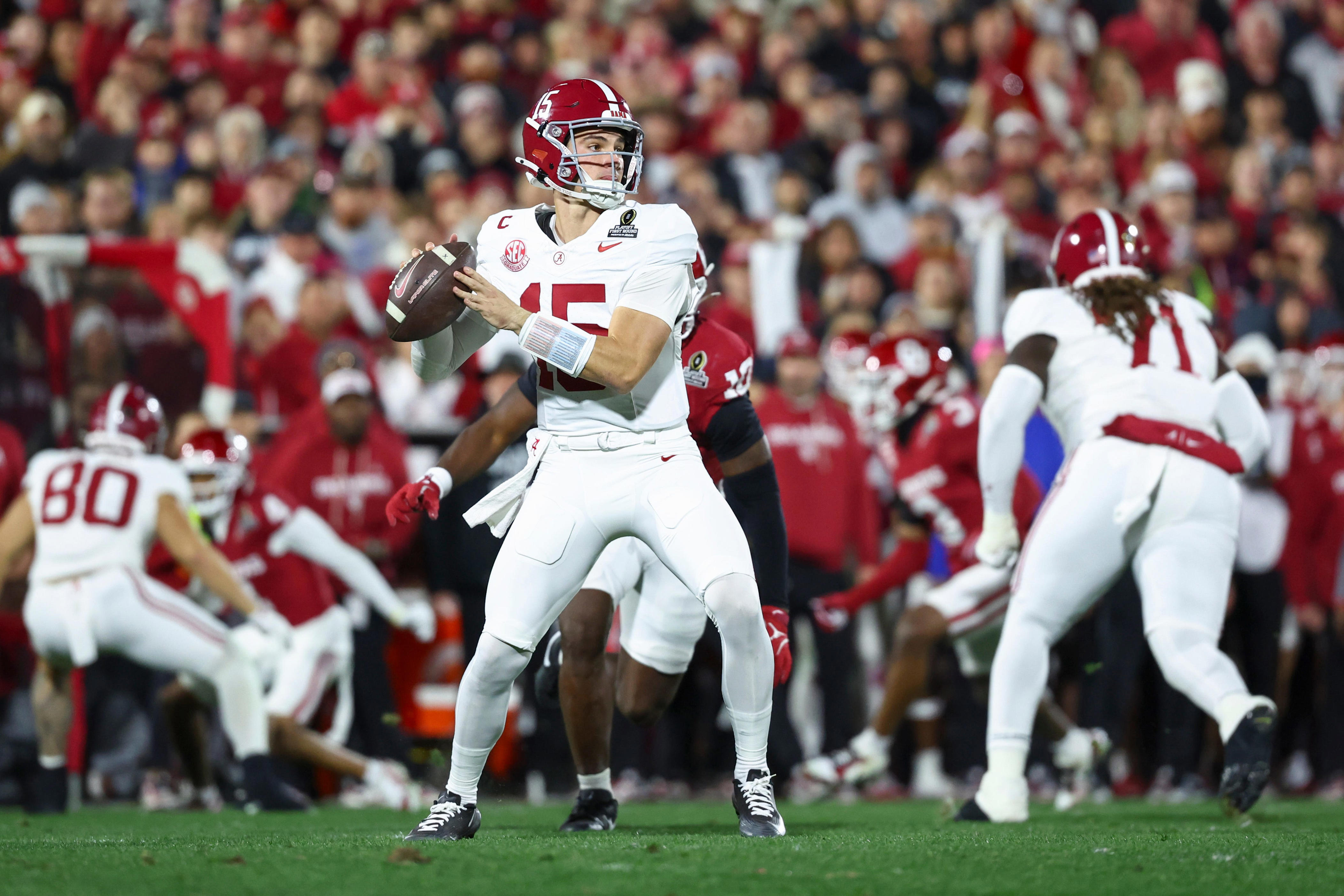Alabama storms back, keeps CFP hopes alive on road vs Oklahoma: Highlights