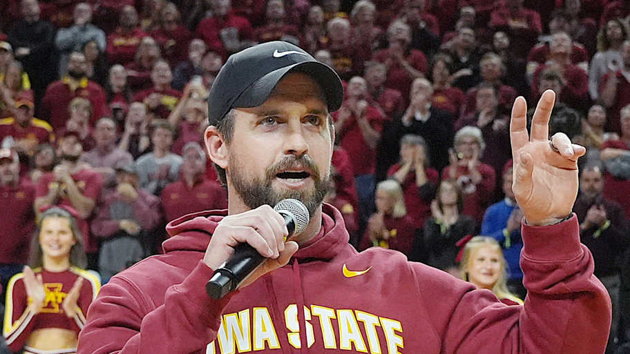 Iowa State Cyclones should try to retain promising quarterback