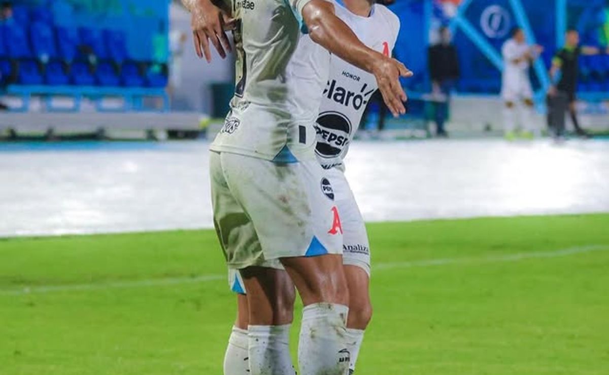 La inteligencia artificial predice al campeón de El Salvador: ¿Firpo o ...