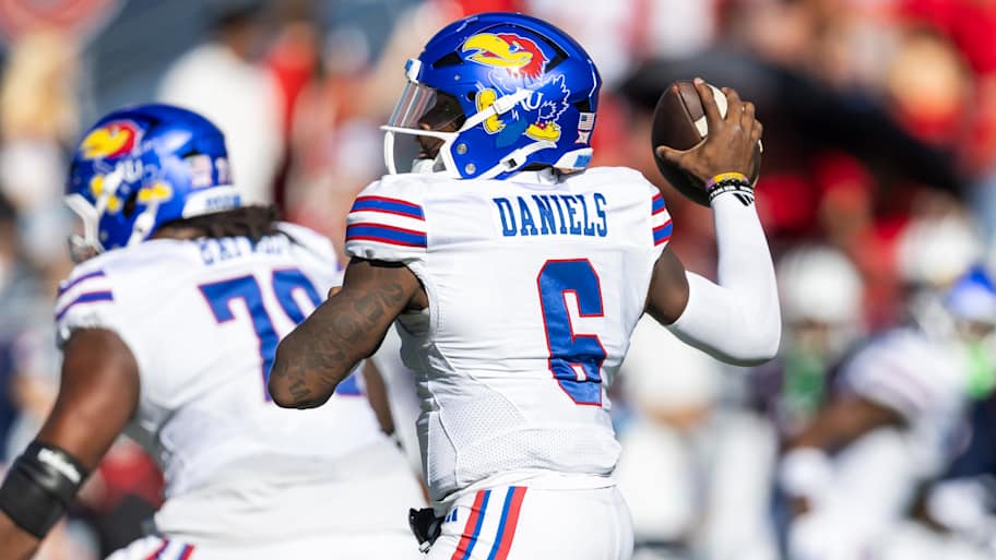 Does Kansas QB Jalon Daniels have NFL draft potential?