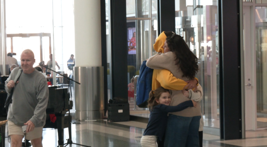 Record-breaking numbers of flyers expected at Charleston International ...