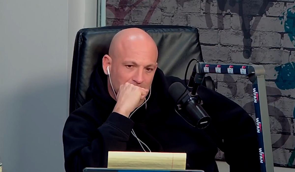 Sports fans boycotting WFAN after beloved host's exit
