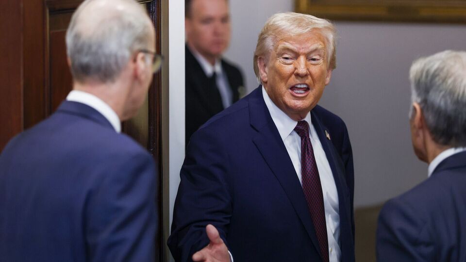 Trump unveils major drug price deals with 9 pharma giants, launches ...