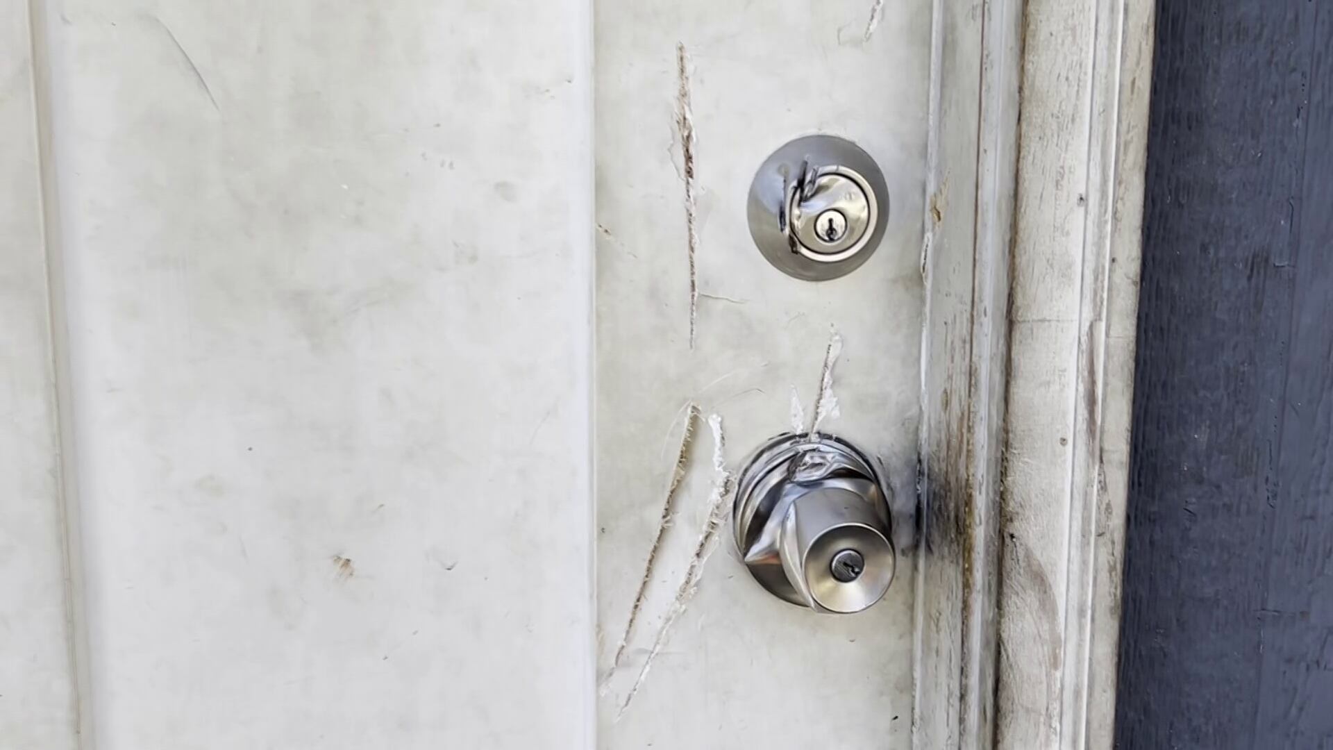 Man wielding axe shot during break-in attempt, police say