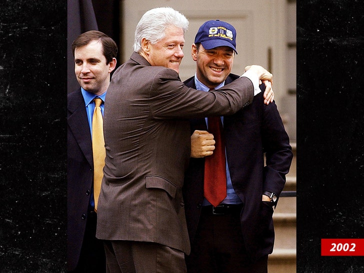 Epstein file pic shows Kevin Spacey chopping it up with Bill Clinton