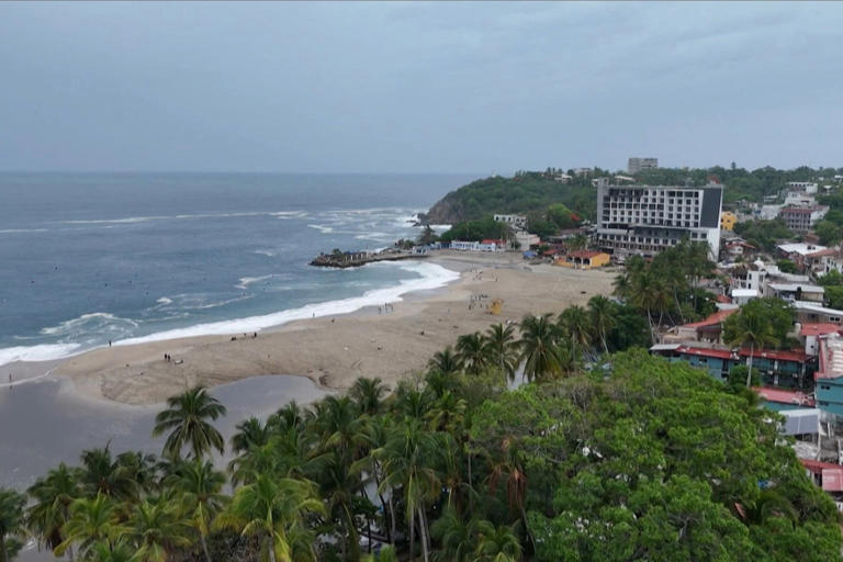 Hurricane Erick strengthens as it barrels toward Mexico